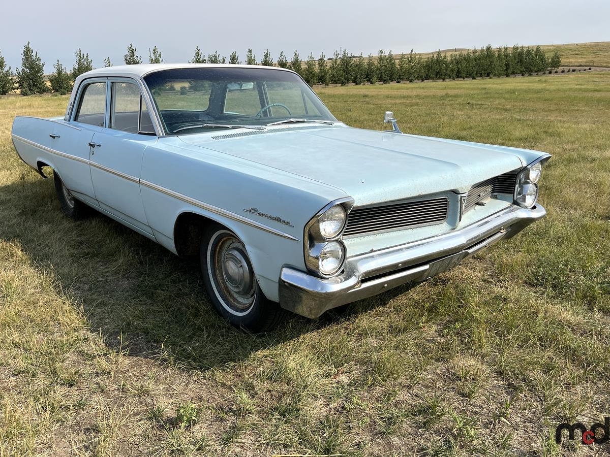 1962 Pontiac Laurentian Car